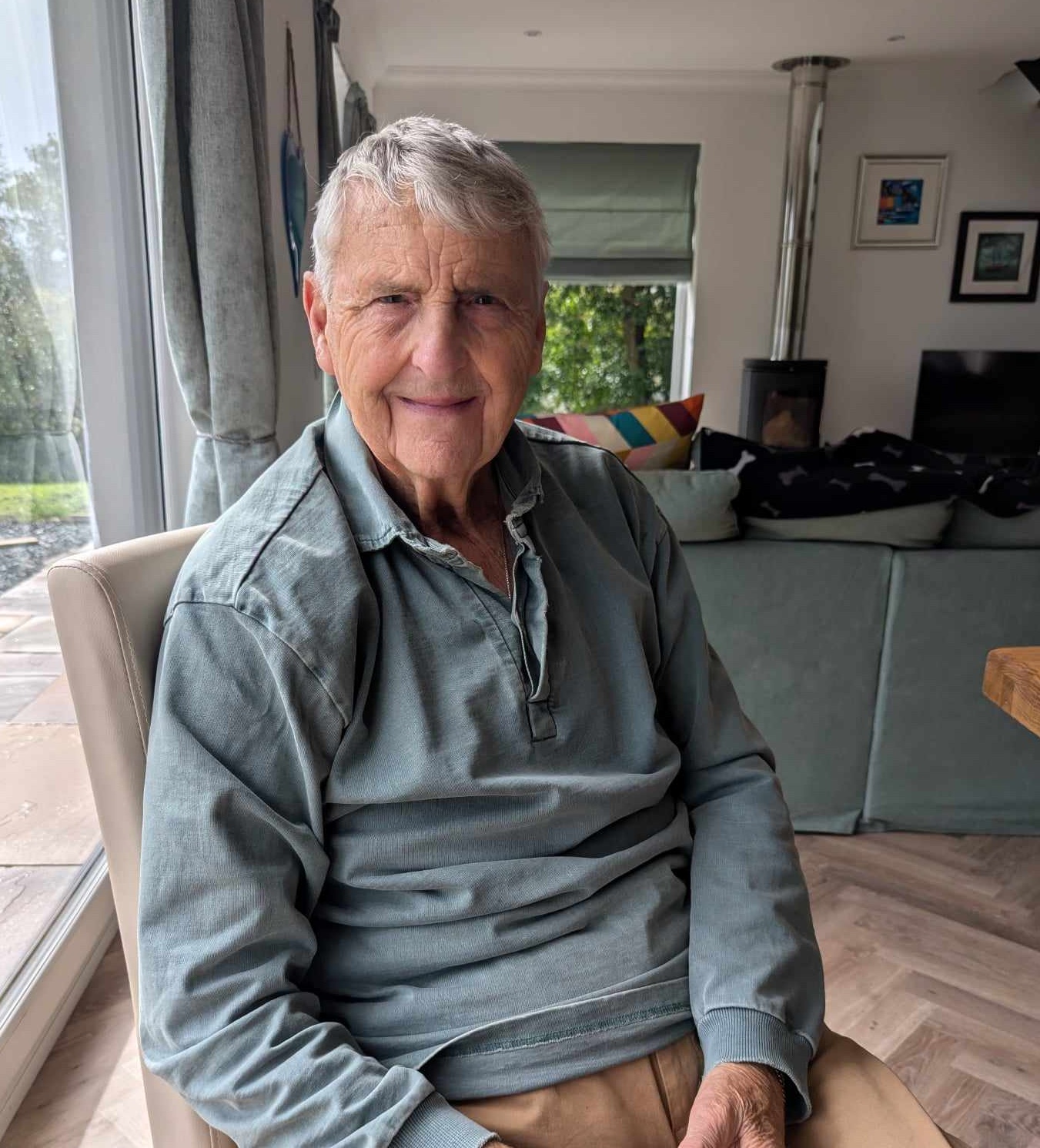 83 – Davie Hewitt – What We Do In The Winter